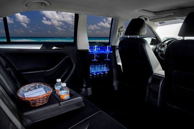 Transfers in Luxury Sedan from Cancun Airport - Booking, Flexibility, and Reliability
