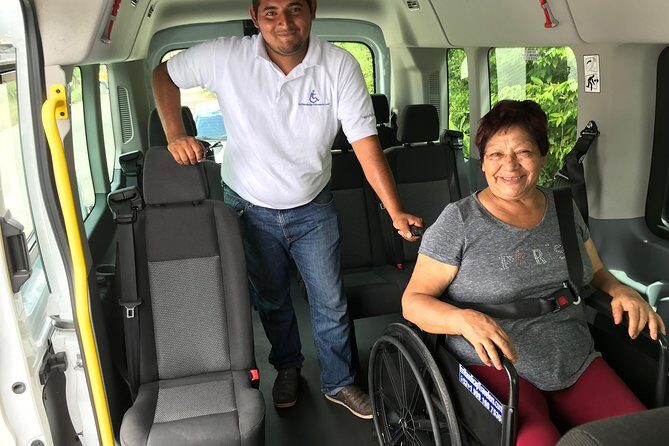 Transporte Aeropuerto a Hotel en Cancún, privado ida y vuelta - What the Reviews Say