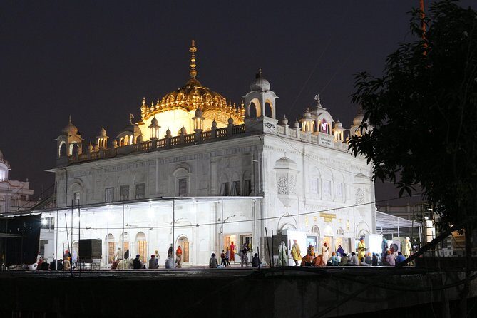 Travel 12 days in wonderful Maharashtra - Who Should Consider This Tour?