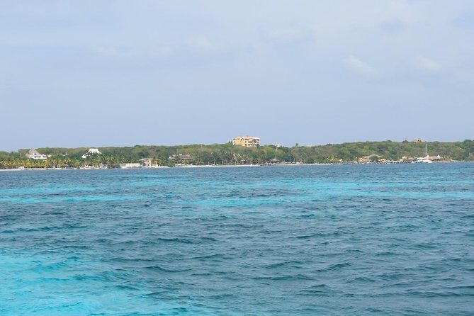 Trimaran La Lupita,Sail Away to Isla Mujeres from Cancun - The Return Voyage: Tequila Party and Spinnaker Flight