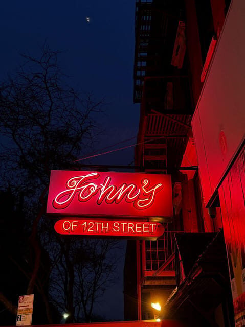 True Crime New York: NYPD-Guided Mafia Walking Tour w/ Food - What You Can Expect in Terms of Logistics and Value