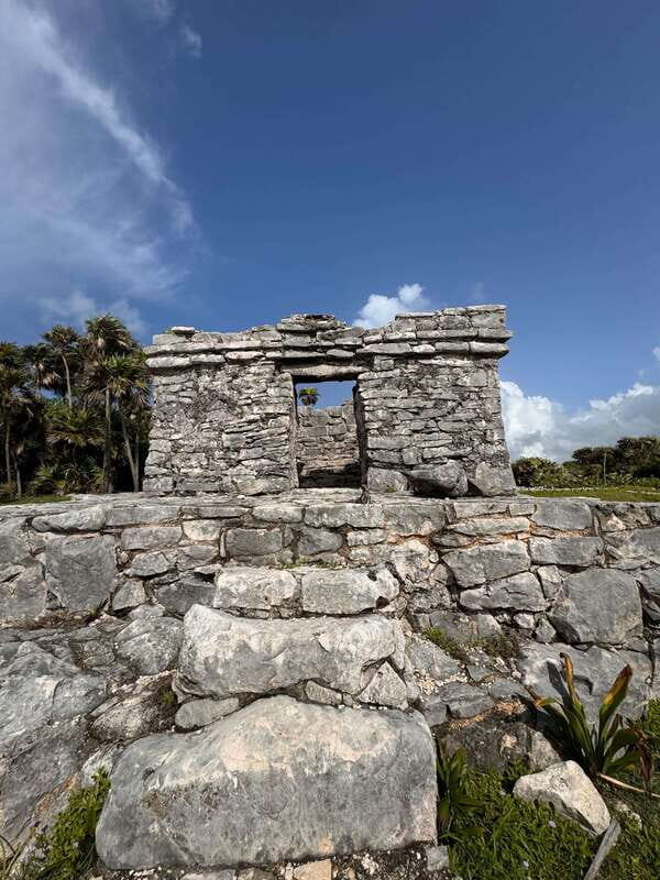 Tulum: Guided Tour of Mayan Ruins and Coral Reef Swim - Authentic Experience and Group Dynamics