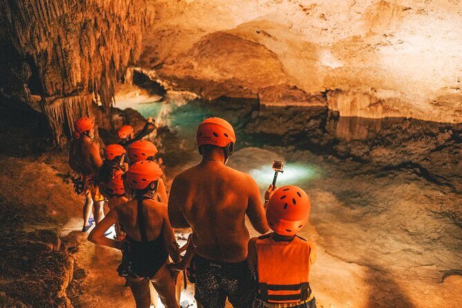 Tulum Ruins, Snorkeling with Turtles and Underground Caves - Exploring the Tulum Ruins