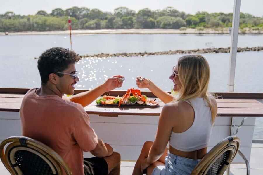 Tweed Heads: Tweed River and Rainforest Cruise with Lunch - The three-hour journey: what kind of boat and scenery?