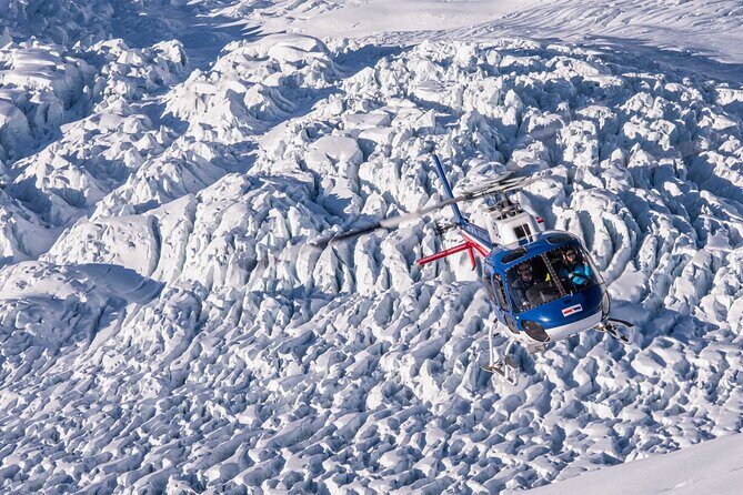 Twin Glacier Helicopter Flight departing Fox Glacier - Detailed Breakdown of the Experience
