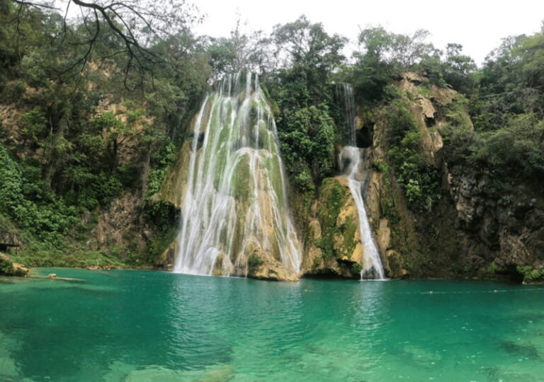 Two places, one adventure: Minas Viejas and Meco Waterfalls - What sets this tour apart?