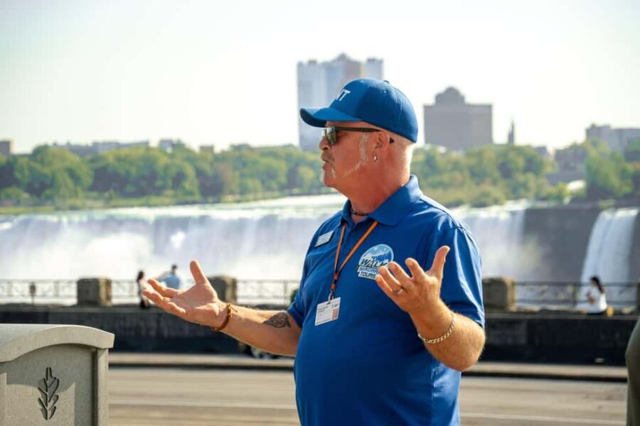 Ultimate Niagara Falls Tour with Boat Cruise - Who Should Consider This Tour?