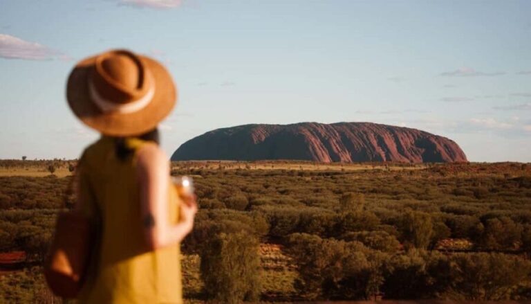 Uluru & Kata Tjuta Safari Camping Tour - Sunset at Uluru: A Moment to Remember