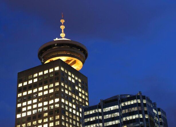 Vancouver 7 hours Airport Layover (MAKE THE MOST) CityTour Private - Key Points