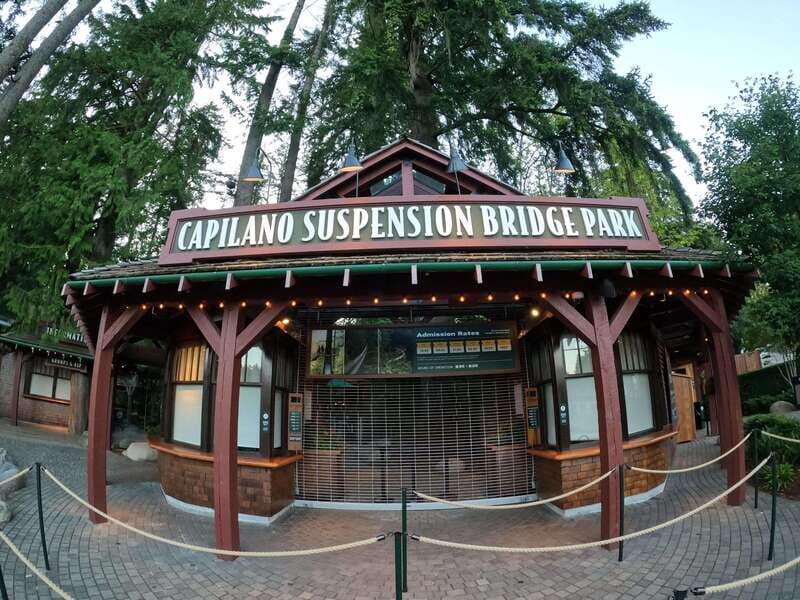 Vancouver: Capilano Bridge, Cleveland Dam & Lynn Canyon Tour - The Experience & Value
