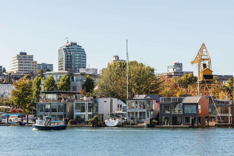 Vancouver: City & Granville Island Sightseeing Trolley Tour - Detailed Breakdown of the Itinerary