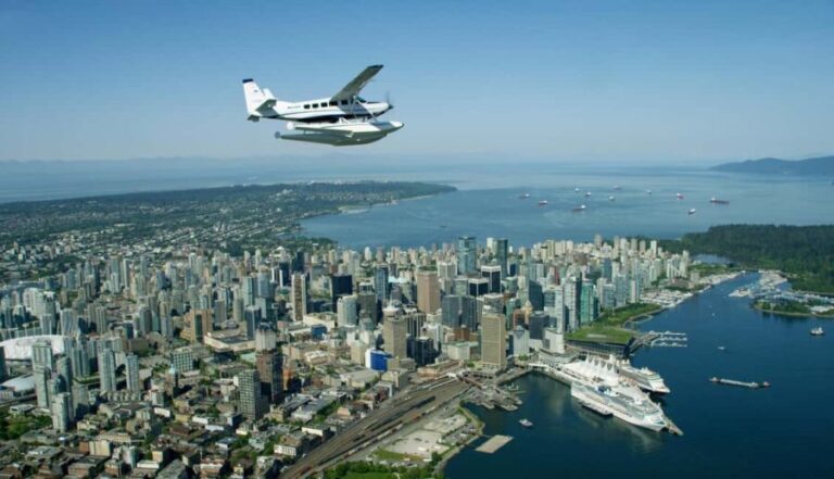 Vancouver: City Skyline Scenic Seaplane Flight
