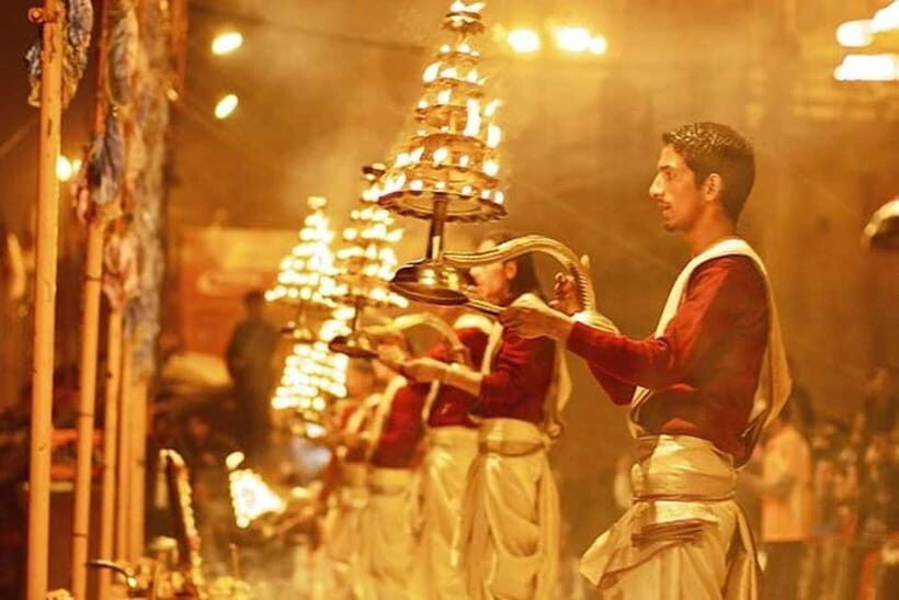 Varanasi : Full Day City Highlights Day Tour & Ganges Cruise - Walking the Alleyways: Kashi Vishwanath and Old City