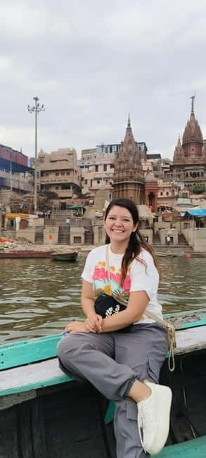 Varanasi: Morning Tour Sunrise, Ceremony, Temple & Boat - What to Expect