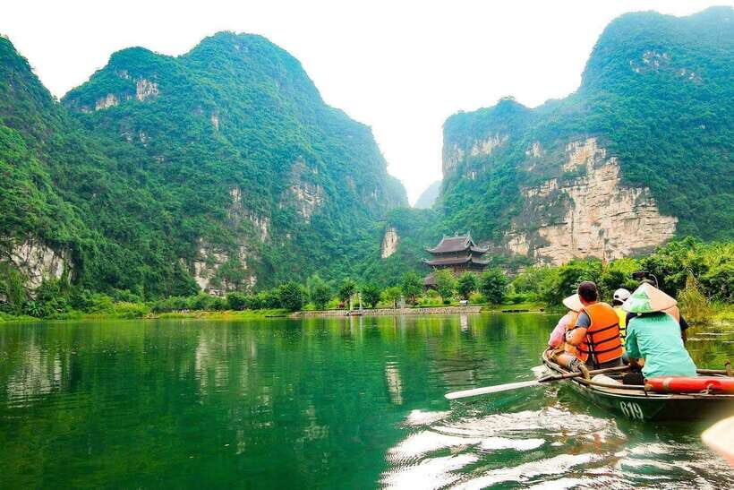 Vietnam in 17 Days: An Itinerary of Beauty and Rich Culture - What Travelers Say and What You Can Expect