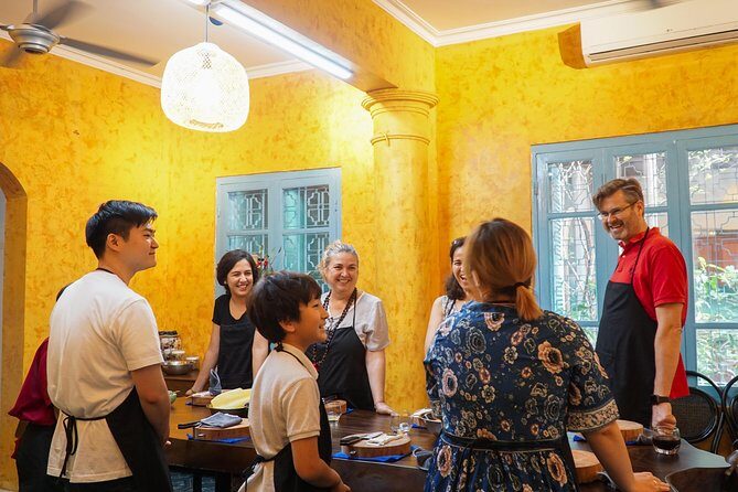 Vietnam's Best Flavors - Market Tour, Cooking Class & Homemade Wine Tasting - Who Will Love This Tour?