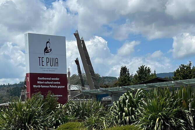 Wai-O-Tapu and Te Puia Day Trip Transport from Auckland - FAQ