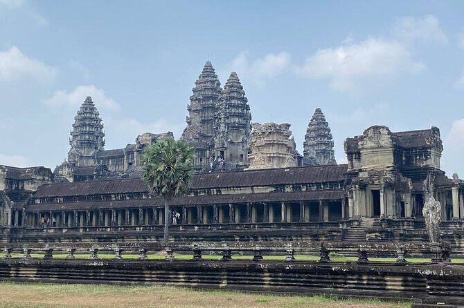 Waterfall & River of 1000 Siva Linga Phnom Kulen National Park - Authenticity and Reviews