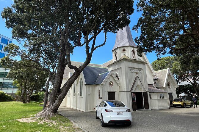 Wellington City and Sea: Private Tour in Electric Tesla SUV - In-Depth Look at the Itinerary
