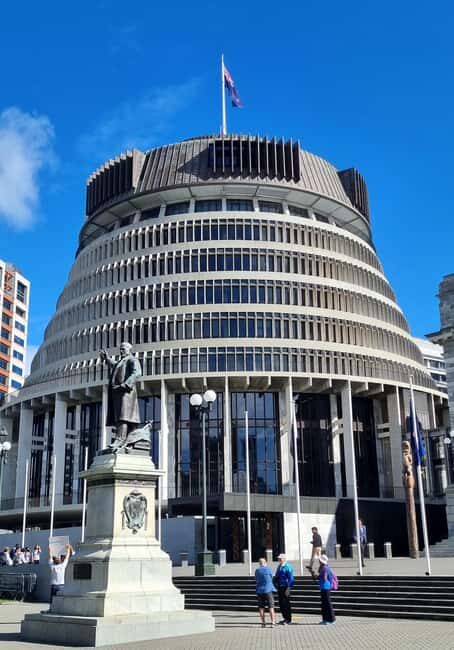 Wellington's Historical Walking Odyssey - Final Thoughts: Who Should Take This Tour?