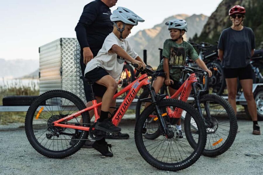 Wnaka: Gladstone Track and Wanaka Trails on Bike or eBike - Who Would Love This Tour?