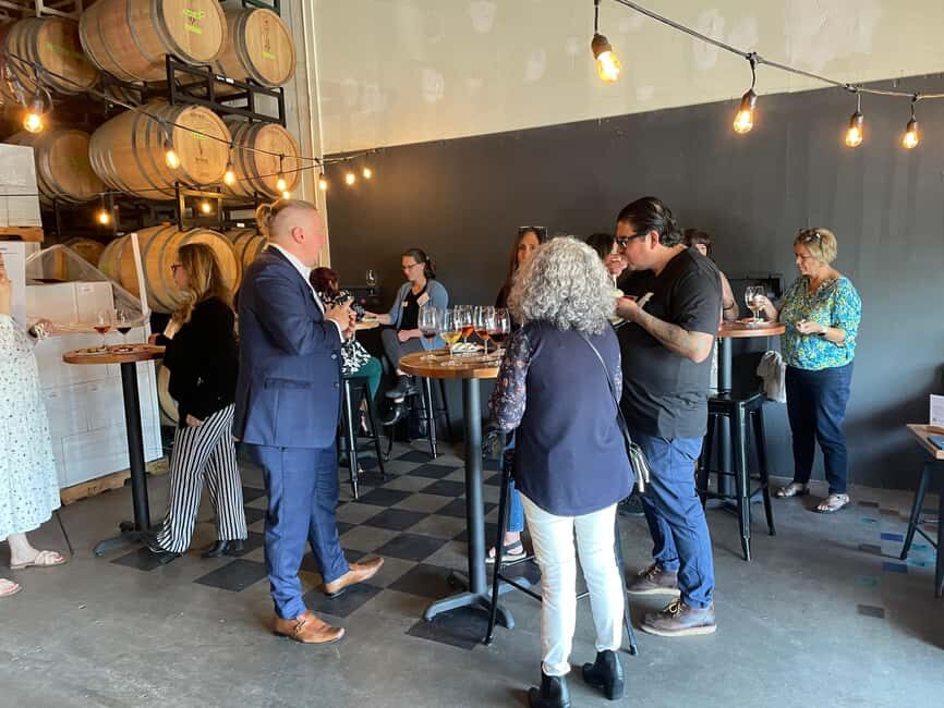Woodinville: Quiddity Wines Tasting Experience - The Setting and the Atmosphere