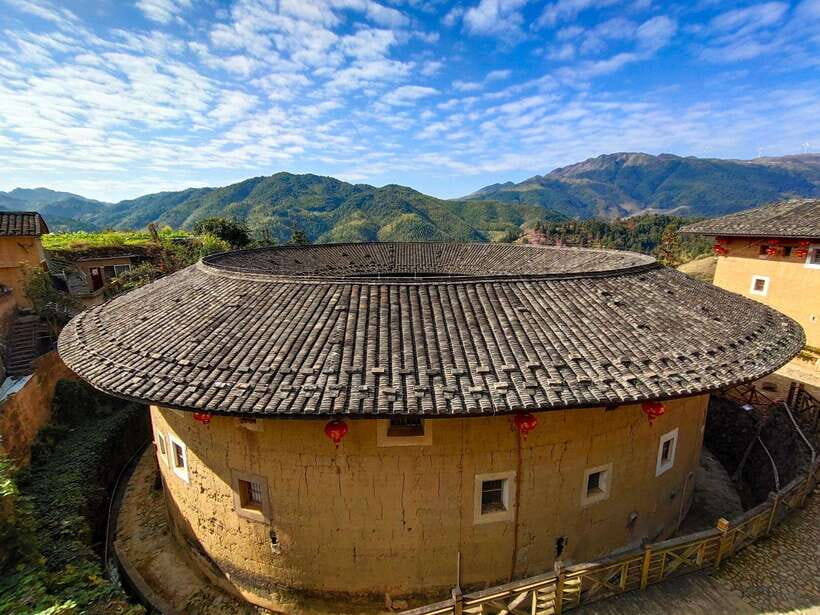Xiamen: Nanjing Tianluokeng Hakka Cluster 1-Day Trip - Does Price Reflect Value?