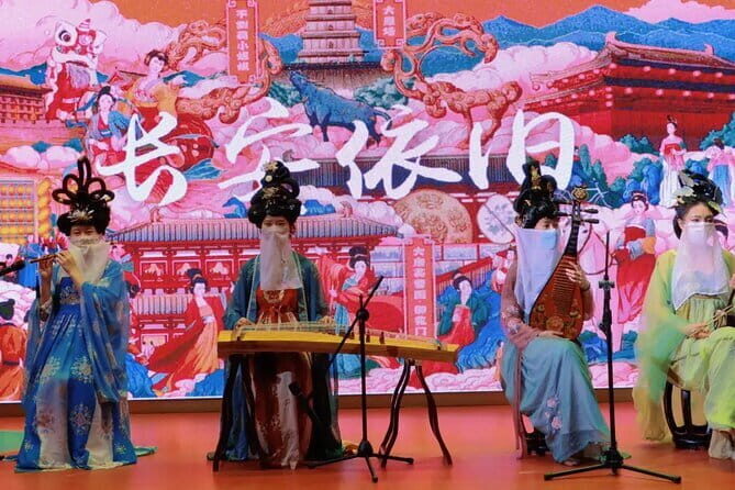 Xi'an Big Wild Goose Pagoda Sleepless Town Night Walking Tour - Discovering Xian’s Night Scene: What the Tour Offers