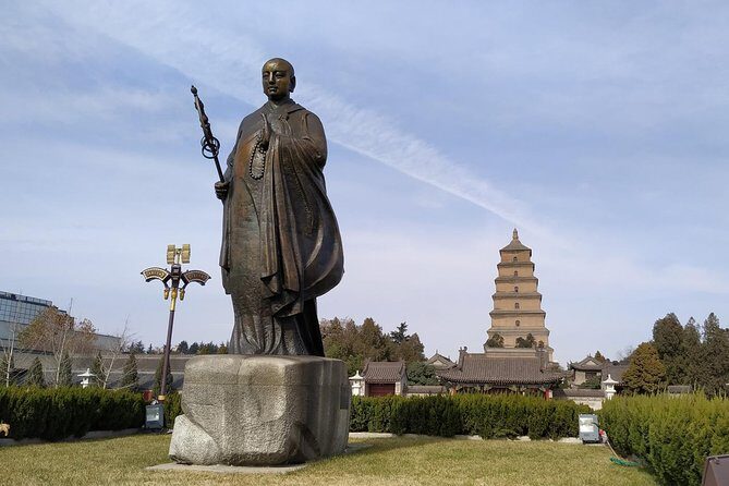 Xian Essence of Terracotta Army, City Wall, Big Wild Goose Pagoda - Walking Along an Ancient Defense: The City Wall