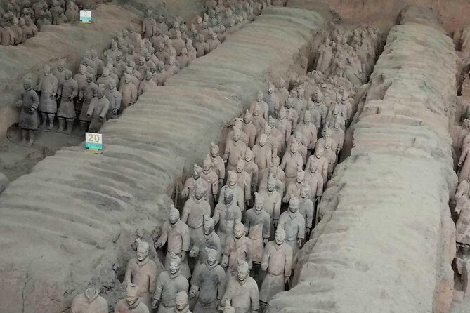 Xian Full Day Discovery Tour of Terracotta Warriors Museum - Discovering the Terracotta Warriors: An Impressive Archaeological Marvel