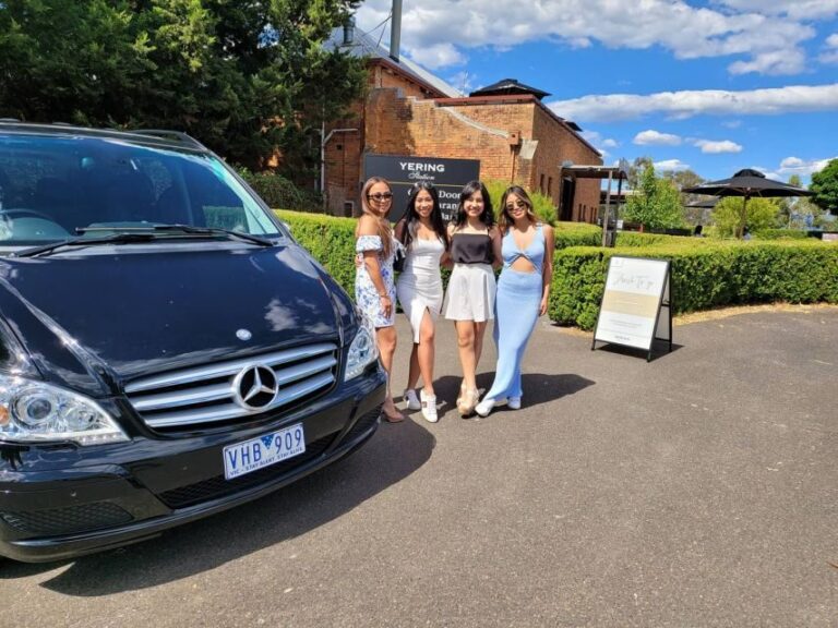 Yarra Valley Wineries Private Tour - Up to 14 travellers - Itinerary Breakdown: What a Typical Day Looks Like