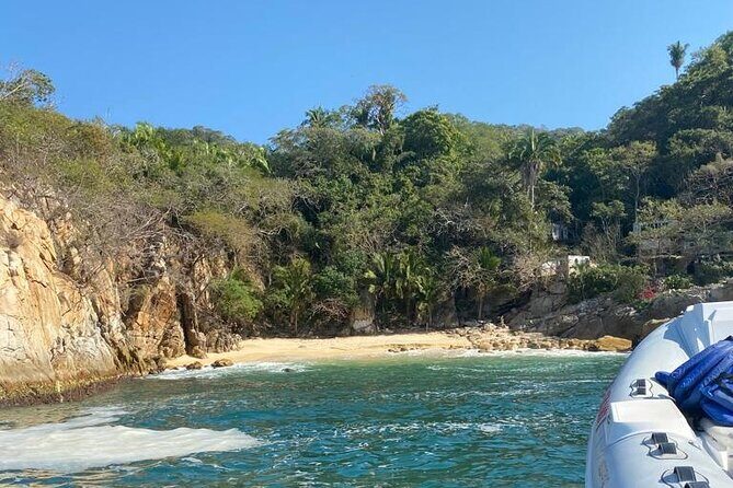 Yelapa Escape & Snorkeling in Puerto Vallarta by Speedboat - Exploring Yelapa: Charm and Waterfalls