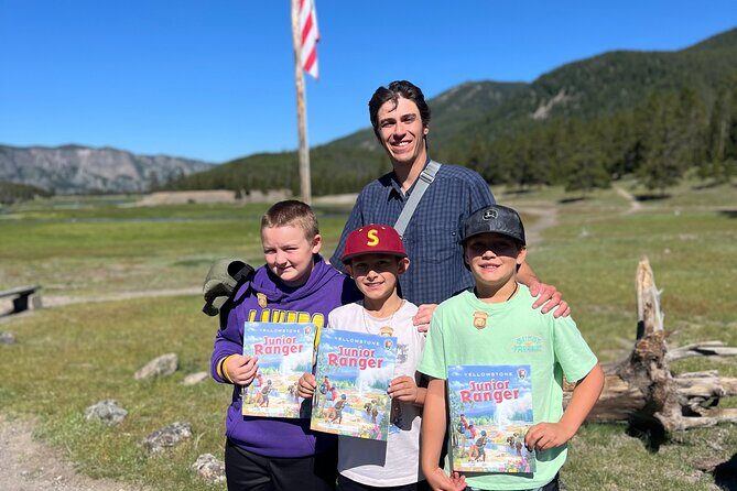 Yellowstone's Lamar Valley & Picnic Private Tour + Wildlife Guide - The Real Experience: What Youll Feel and See