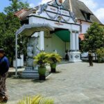Yogyakarta City tour and Ijo Temple Sunset - Ijo Temple Sunset: A Breathtaking Finale