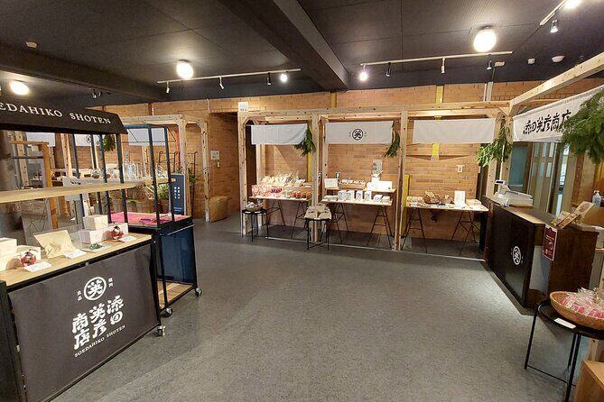 YokaBus Hikosan Jingu and Showa Era Market Tour - Transportation, Timing, and Practicalities