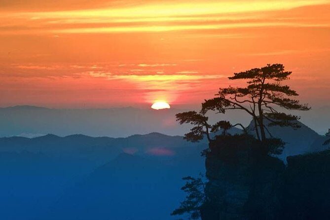 Zhangjiajie Day Tour - Yuanjiajie, Tianzishan - Tianzi Mountain: The King of the Peak Forest