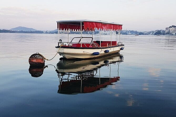 02 Night exclusive boat ride at Udaipur From Jodhpur & private transfers - Day 2: Exploring Udaipur’s Architectural and Cultural Gems