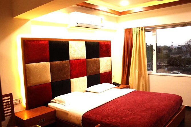 02 Nights & 03 Days Tour of Bhuj - What Sets This Tour Apart?