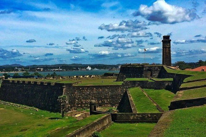 07 Days Tour [Tour Plan 01] - Who Should Book This Tour?