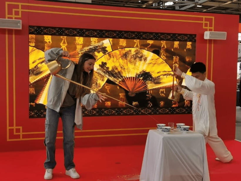 1-Day Chengdu Cultural Tour - Transportation and Logistics