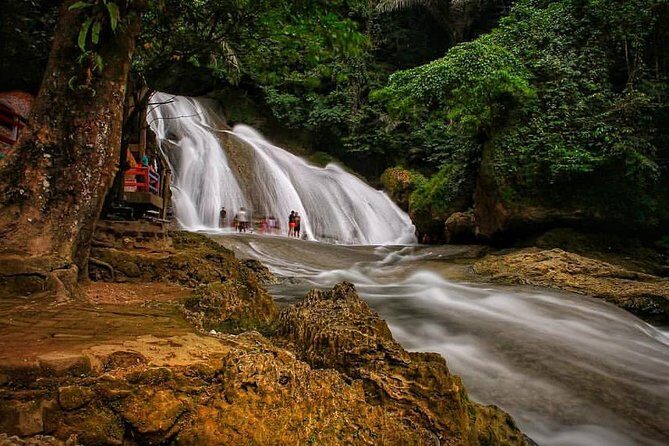 1 Day Makassar Natural Attraction Tour : Bantimurung Maros to Leang Leang - Authentic Experiences and Genuine Value