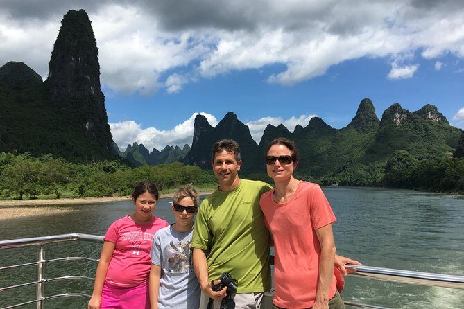 1 Day Private Tour: Li River Cruise from Guilin & Yangshuo Biking - The Return Journey: Guilin and Flexibility