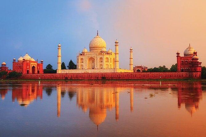 1-Day Trip to Taj Mahal and Agra from Mumbai with Both Side Commercial Flights - Round-Trip Flights and Ground Transfers: How They Impact Your Day