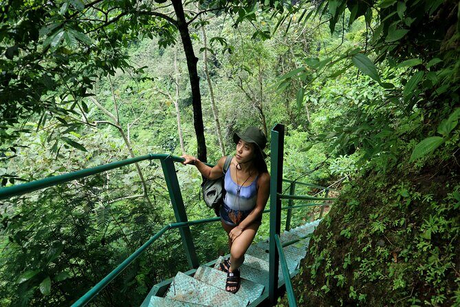 1 Day - Tumpak Sewu, Kapas Biru Waterfall, Goa Tetes cave* Tour // 07:30 - 17:00 - Climbing Back and Moving to Tumpak Sewu
