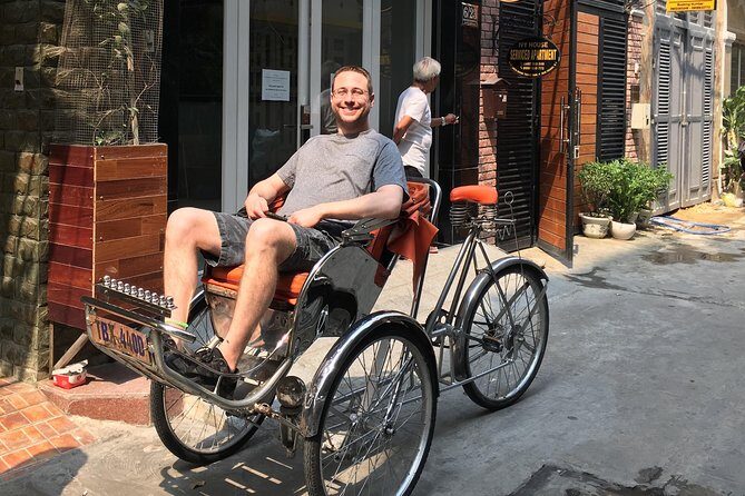 1-hour cyclo trip combined Vietnamese family meal - Who Should Consider This Tour?