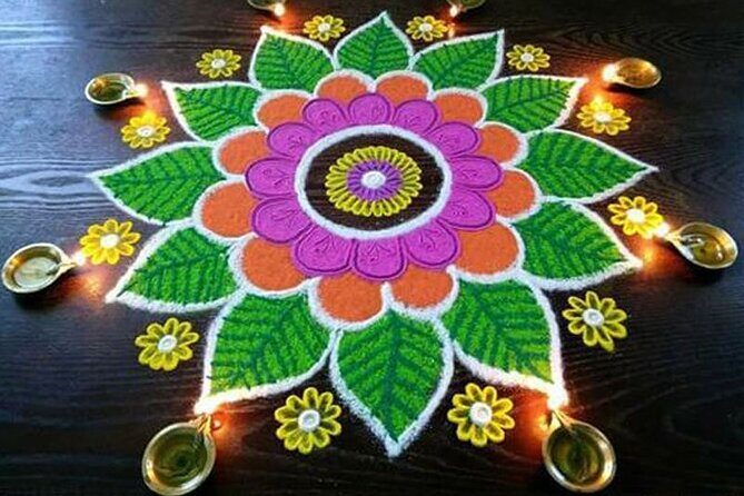 1-Hour Traditional Kolam Art class using Colored Flour with Guide - The Experience from Travelers’ Perspective