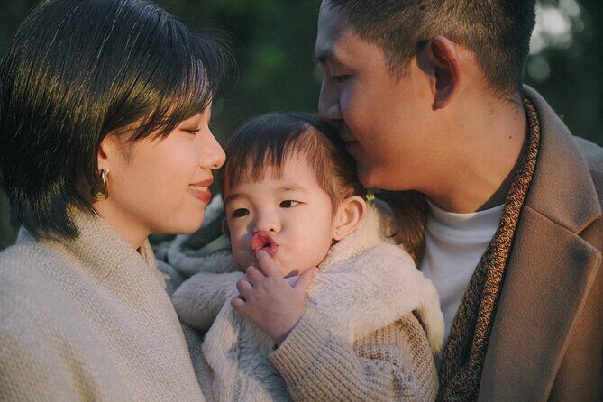 1 Hour Travel around Tokyo with a Professional Photographer - Detailed Breakdown of the Itinerary