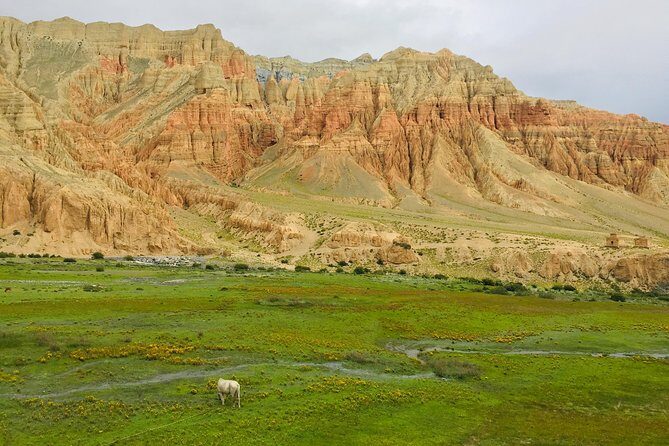 12 days Upper Mustang Trek in Annapurna Region, Nepal - Trekking Through a Deserted, Colorful Landscape
