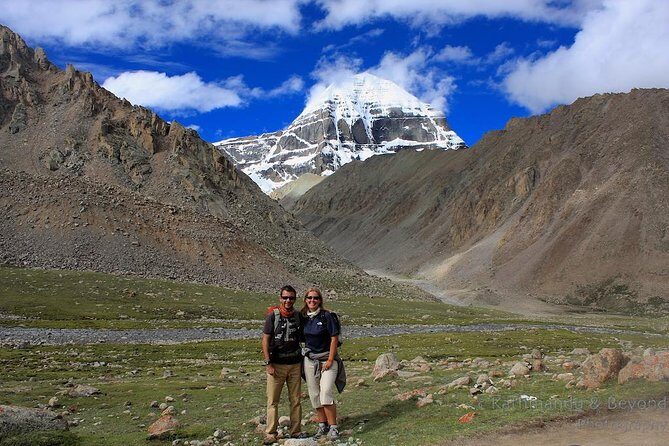 15 Days Mt Everest and Mt Kailash Kora Pilgrimage Group Tour - FAQs