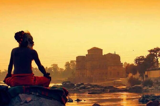 15 Days Private Tour in North India Mumbai and Kerala - Transportation and Accommodation